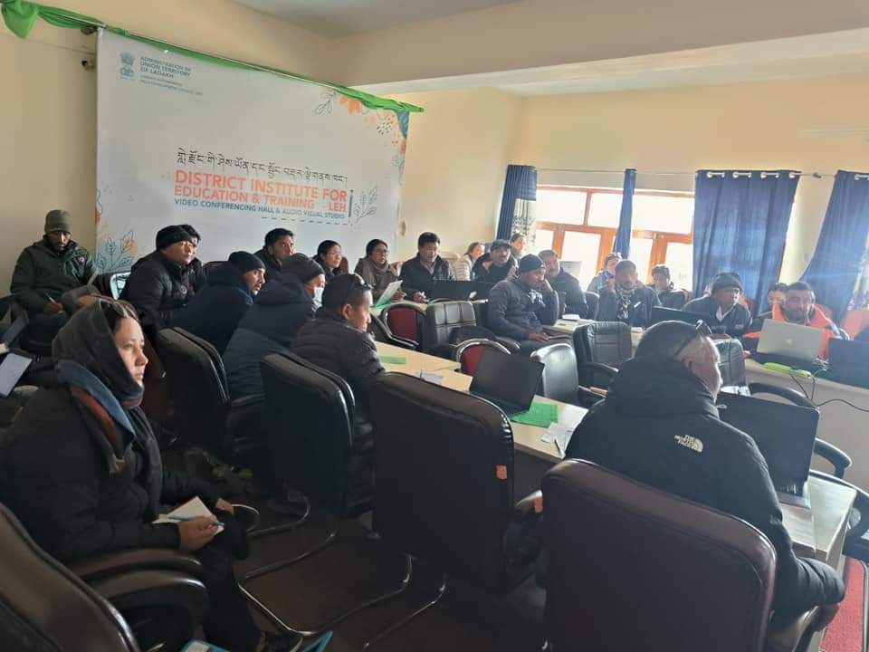 Three-day Basic Computer training for headmasters of Leh, Nyoma, Nubra ...
